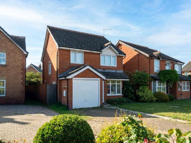 3 bedroom detached house for sale