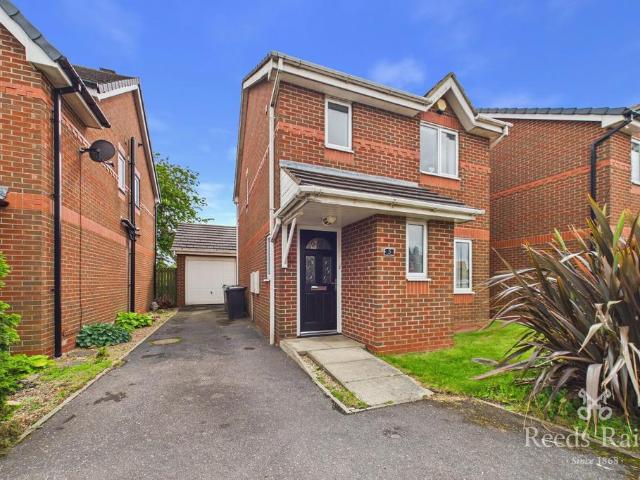 3 bedroom detached house for sale