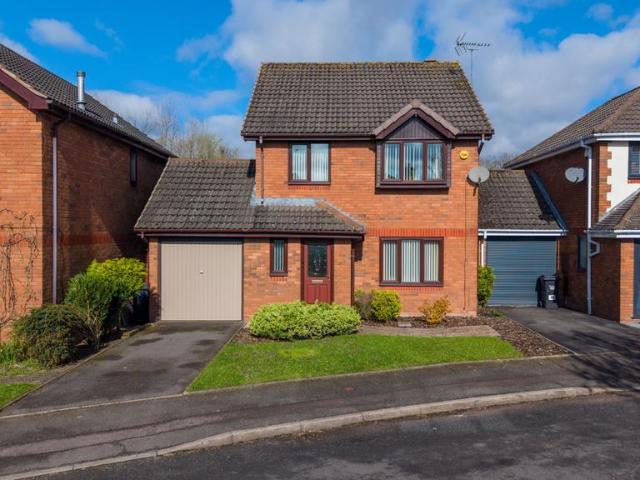 3 bedroom detached house for sale
