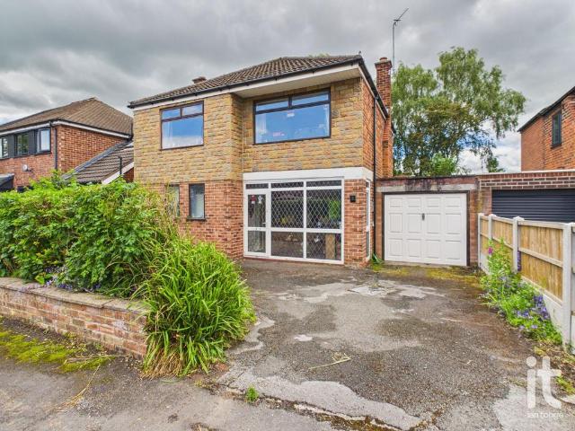 3 bedroom detached house for sale