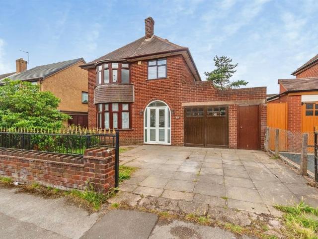 3 bedroom detached house for sale