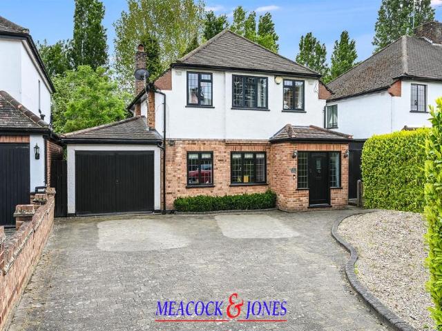3 bedroom detached house for sale