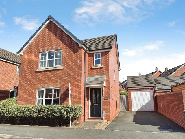 3 bedroom detached house for sale