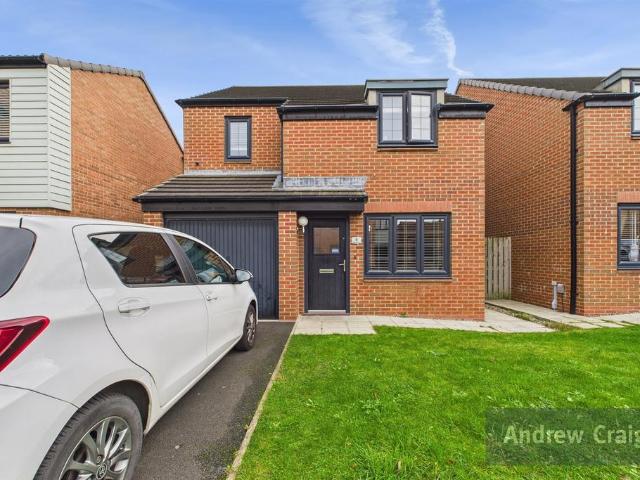 3 bedroom detached house for sale