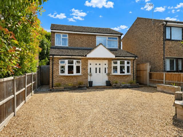 3 bedroom detached house for sale