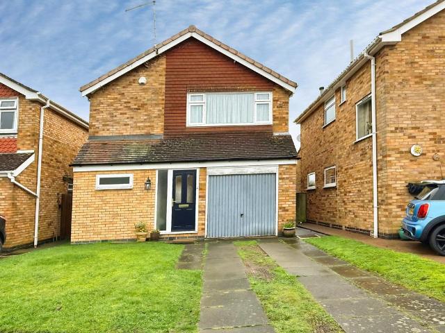 3 bedroom detached house for sale
