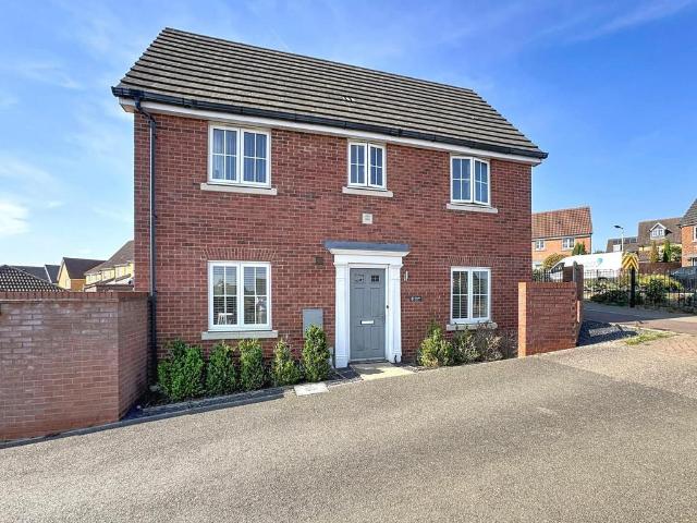 3 bedroom detached house for sale