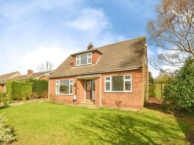 3 bedroom detached house for sale