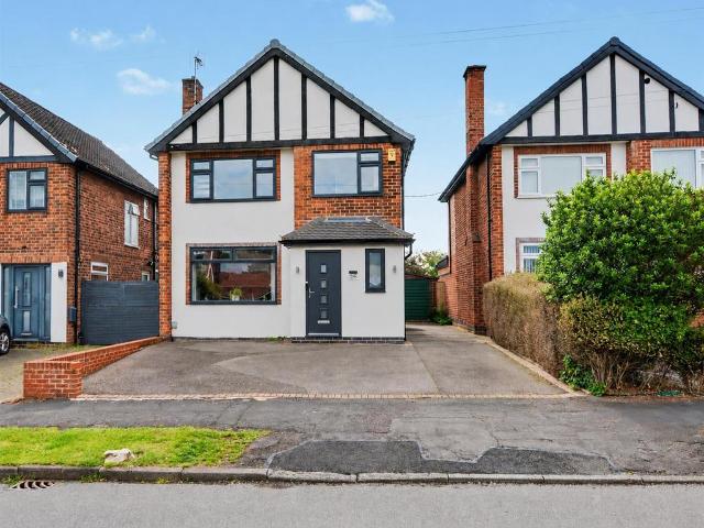 3 bedroom detached house for sale
