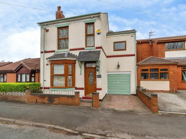 3 bedroom detached house for sale