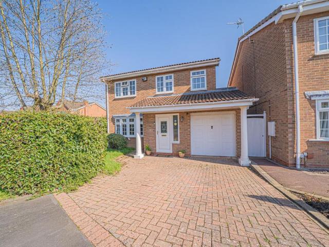 3 bedroom detached house for sale