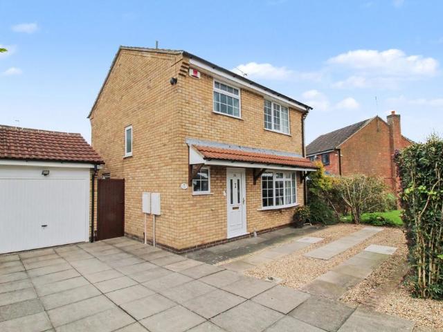 3 bedroom detached house for sale