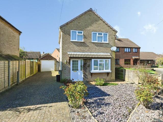 3 bedroom detached house for sale