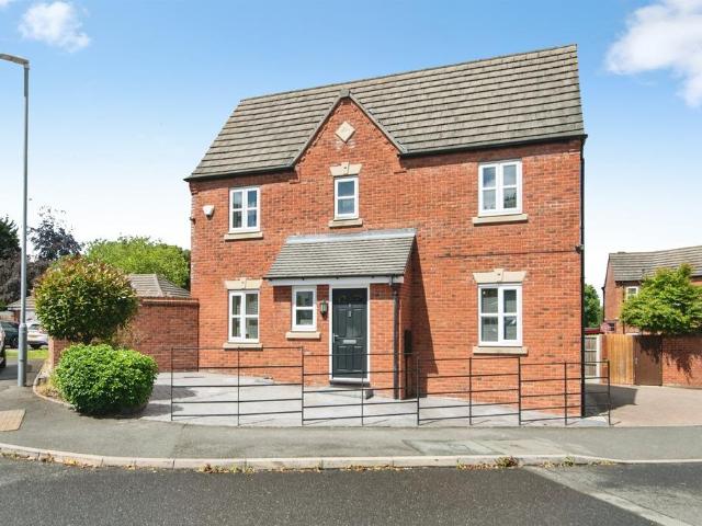3 bedroom detached house for sale