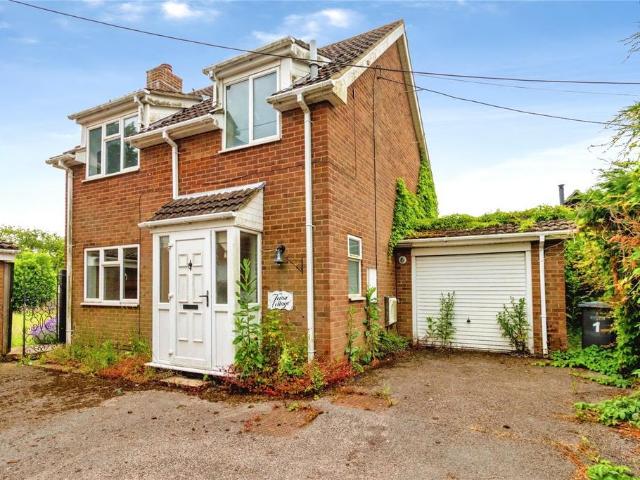 3 bedroom detached house for sale