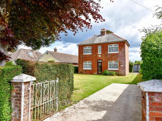 3 bedroom detached house for sale