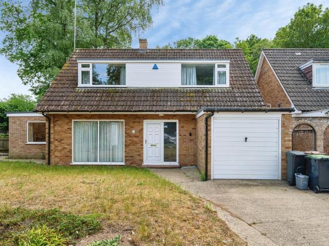 3 bedroom detached house for sale