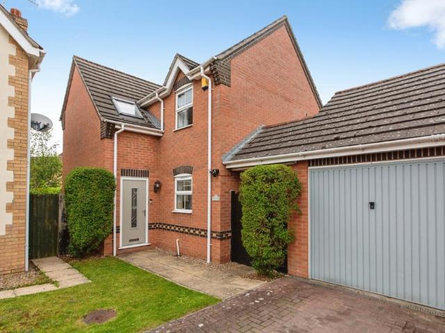 3 bedroom detached house for sale