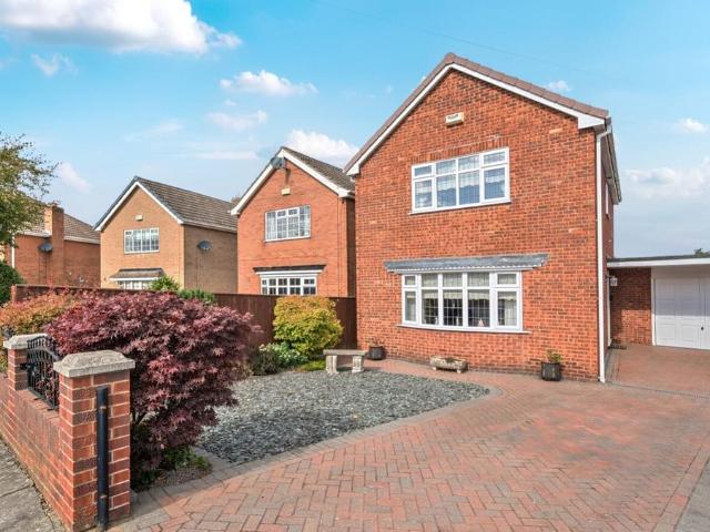 3 bedroom detached house for sale