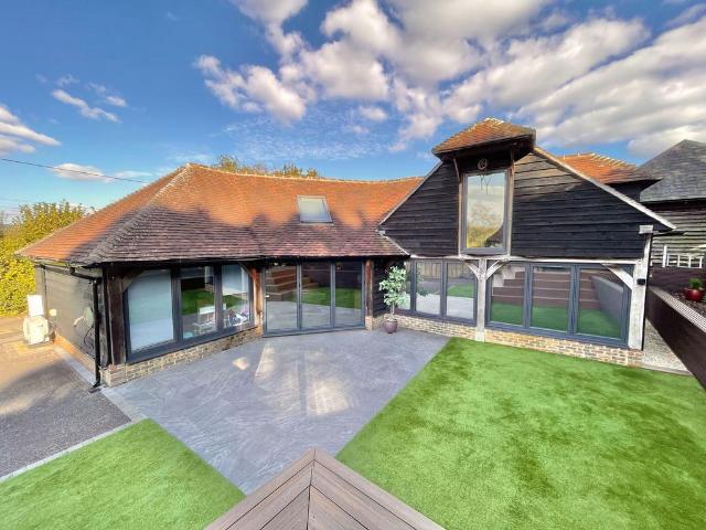 3 bedroom property for sale