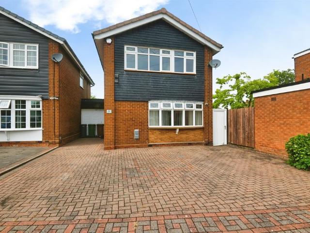 3 bedroom detached house for sale
