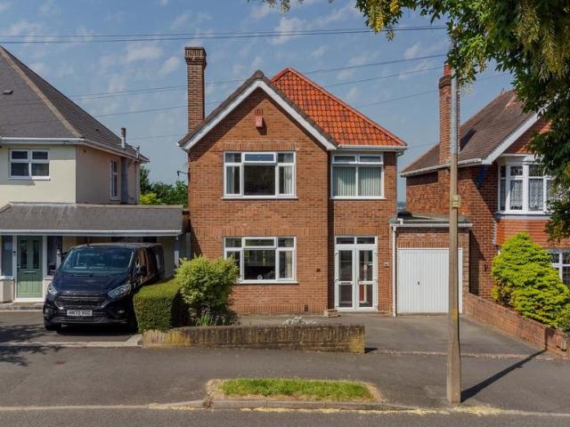 3 bedroom detached house for sale
