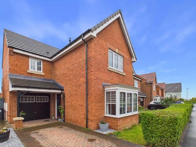 3 bedroom detached house for sale