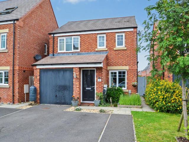 3 bedroom detached house for sale