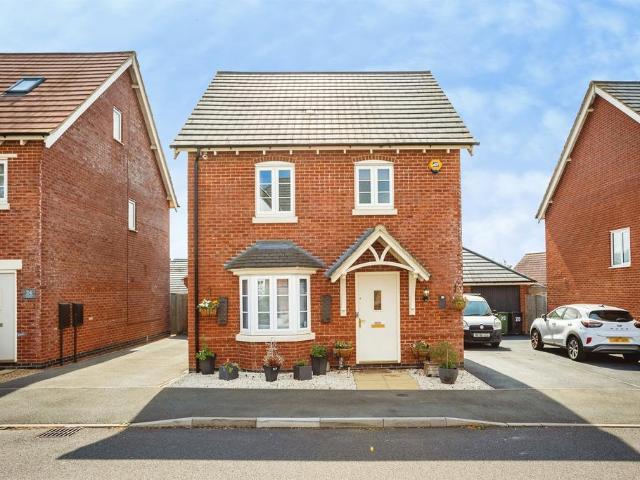 3 bedroom detached house for sale