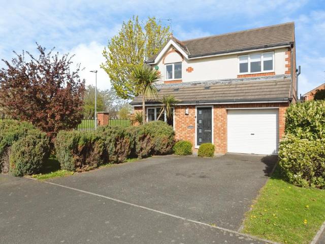 3 bedroom detached house for sale