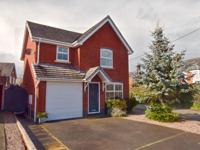 3 bedroom detached house for sale