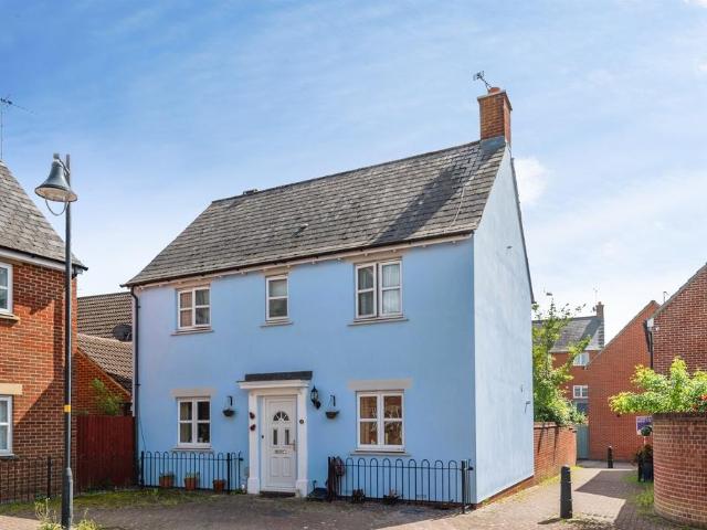 3 bedroom detached house for sale