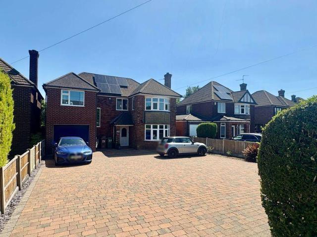 3 bedroom detached house for sale