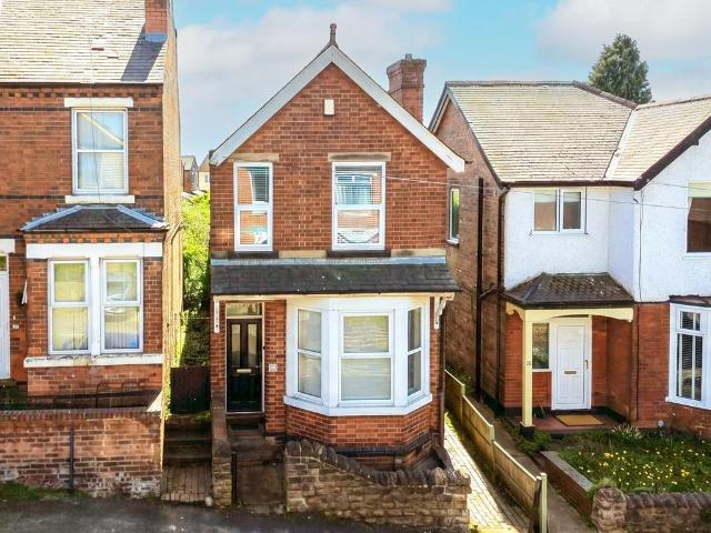 3 bedroom detached house for sale