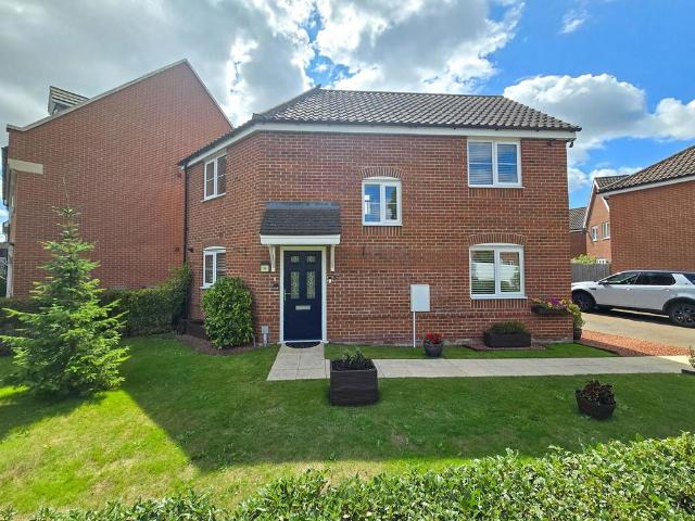 3 bedroom detached house for sale