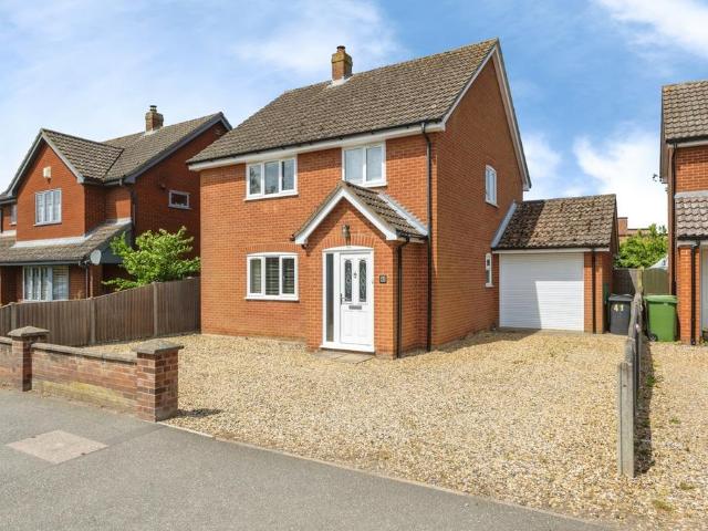 3 bedroom detached house for sale