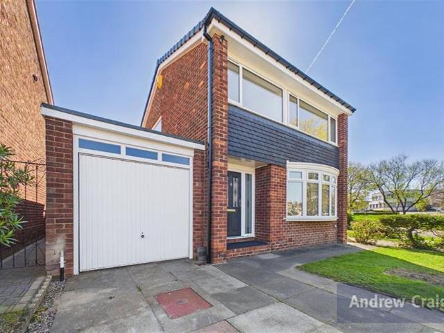 3 bedroom detached house for sale