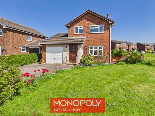 3 bedroom detached house for sale