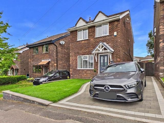 3 bedroom detached house for sale