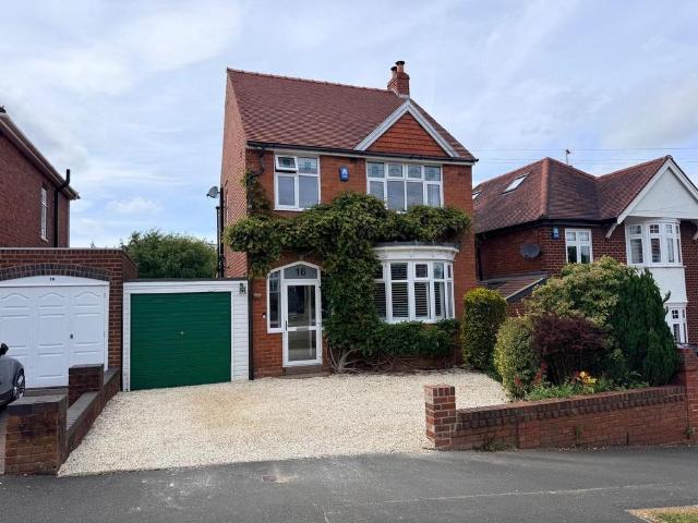 3 bedroom detached house for sale