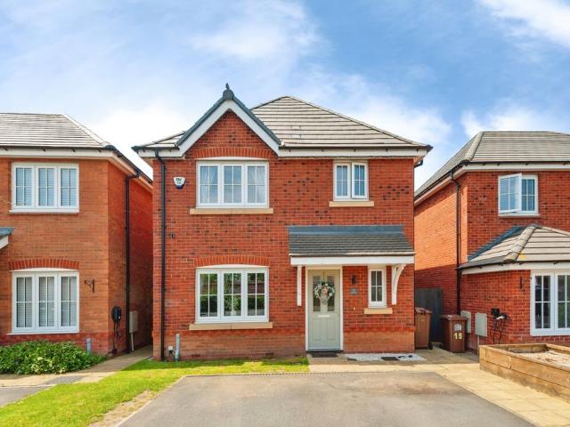 3 bedroom detached house for sale