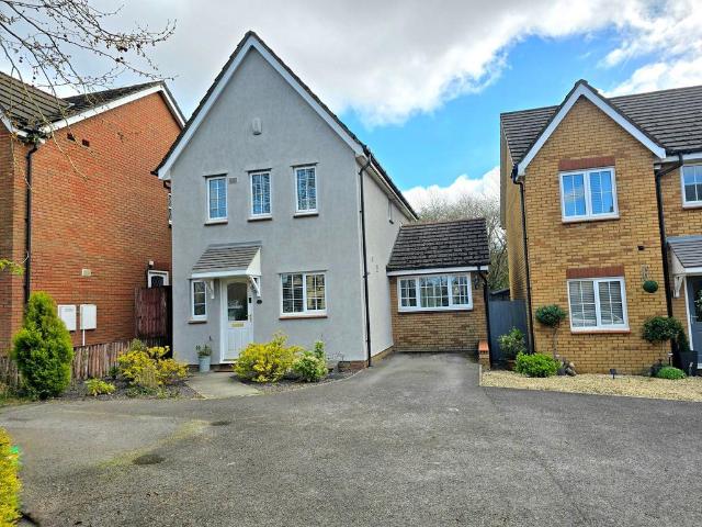 3 bedroom detached house for sale