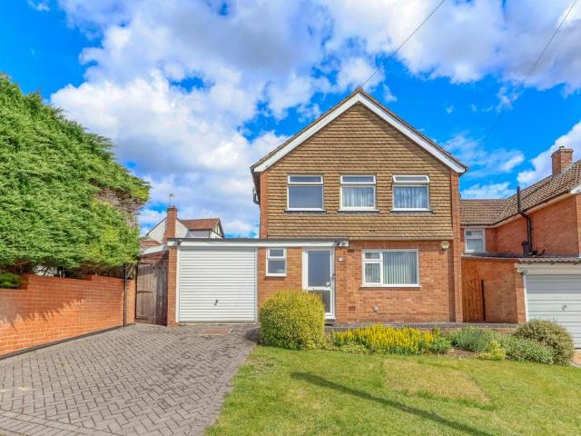 3 bedroom detached house for sale