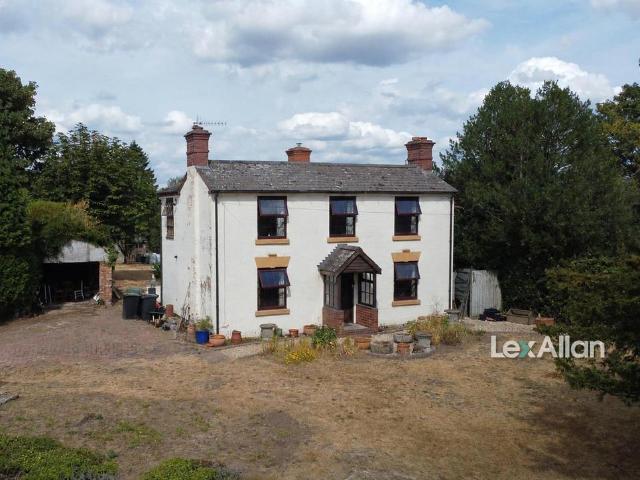 3 bedroom detached house for sale