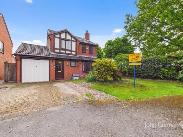 3 bedroom detached house for sale
