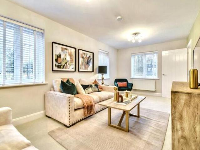 3 bedroom detached house for sale in 100 The Green, Claphill Lane, Rushwick, Worcester, WR2