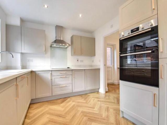 3 bedroom detached house for sale in 54 The Green, Rushwick, Worcester, WR2