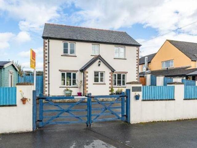 3 Bedroom Detached House For Sale In 5 Miles