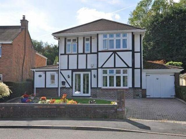 3 Bedroom Detached House For Sale In Court Crescent