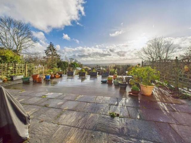 3 bedroom detached house for sale in Cockney Hill, Tilehurst, Reading, RG30